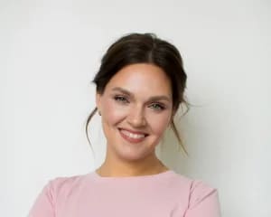 Anna Levitin - InboxArmy